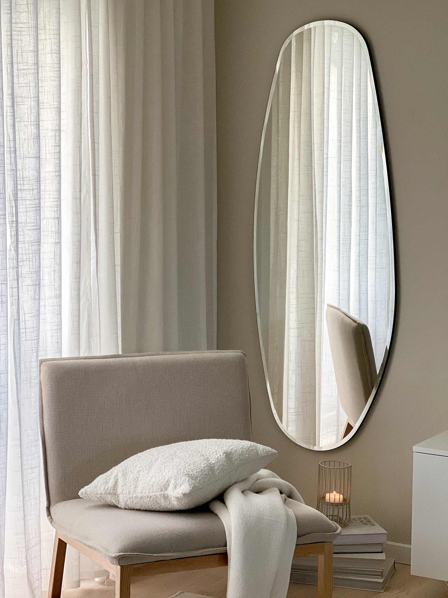 Opal Mirror » Asymmetrical mirror with an oblong natural shape ...